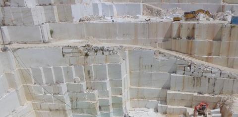 10 dead, 30 trapped in Pakistan marble quarry | South Asia Monitor