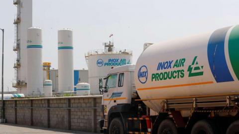 Oxygen generation plants to be airlifted to India from Germany | South ...