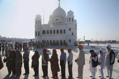1,500 Indian pilgrims to visit Sikh gurdwaras in Pakistan | South Asia ...